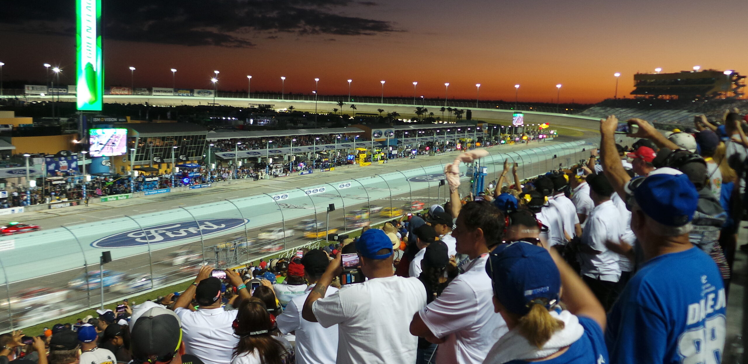 Homestead NASCAR Packages | RaceAway Hospitality
