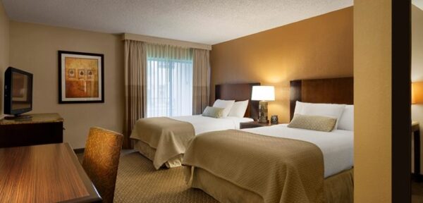 Phoenix NASCAR Hotel Rooms - Phoenix Raceway Hotels